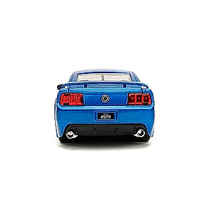 Jada Toys Big Time Muscle 1:24 2006 Ford Mustang GT Die-Cast Car (Candy Blue)