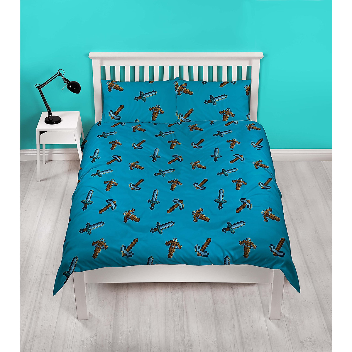 Minecraft Survive Double Duvet Cover and Pillowcase Set