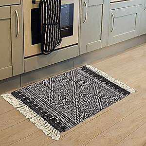 Seavish Cotton Printed Rug 2'W x 3'L Decorative Black and Cream Diamond Symmetry Kilim Small Area Rug Hand Woven Rug for Entryway Thin Throw Rugs for Laundry Room Living Room Dorm
