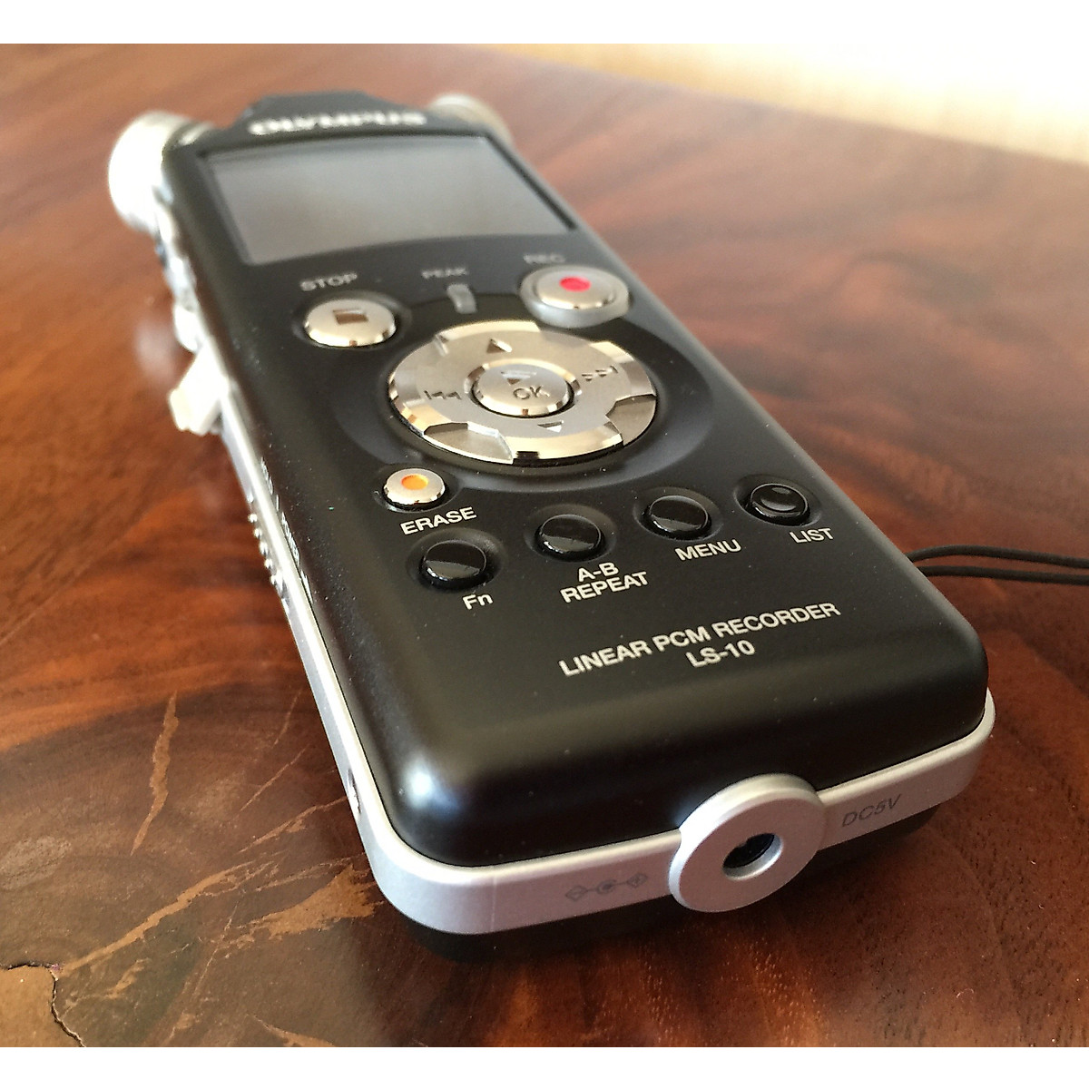 OM Digital Solutions LS-10 Linear PCM Recorder