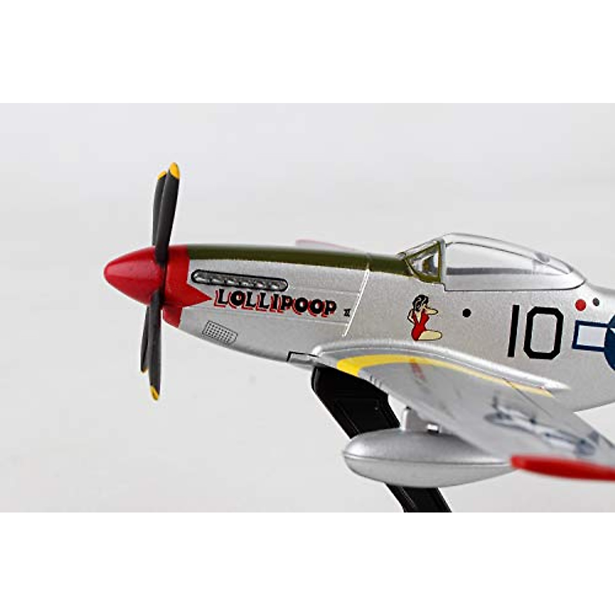 Daron Worldwide Trading P-51 Mustang Tuskegee 1:100 Vehicle