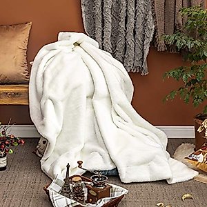 Sofila Faux Fur Throw Blanket for Adults White Mink Plush Fleece Super Soft Fuzzy Warm Cozy Gift for Couch Sofa Bed Home Decorative Luxury Elegant, Iced Fox, 50 x 60 Inches
