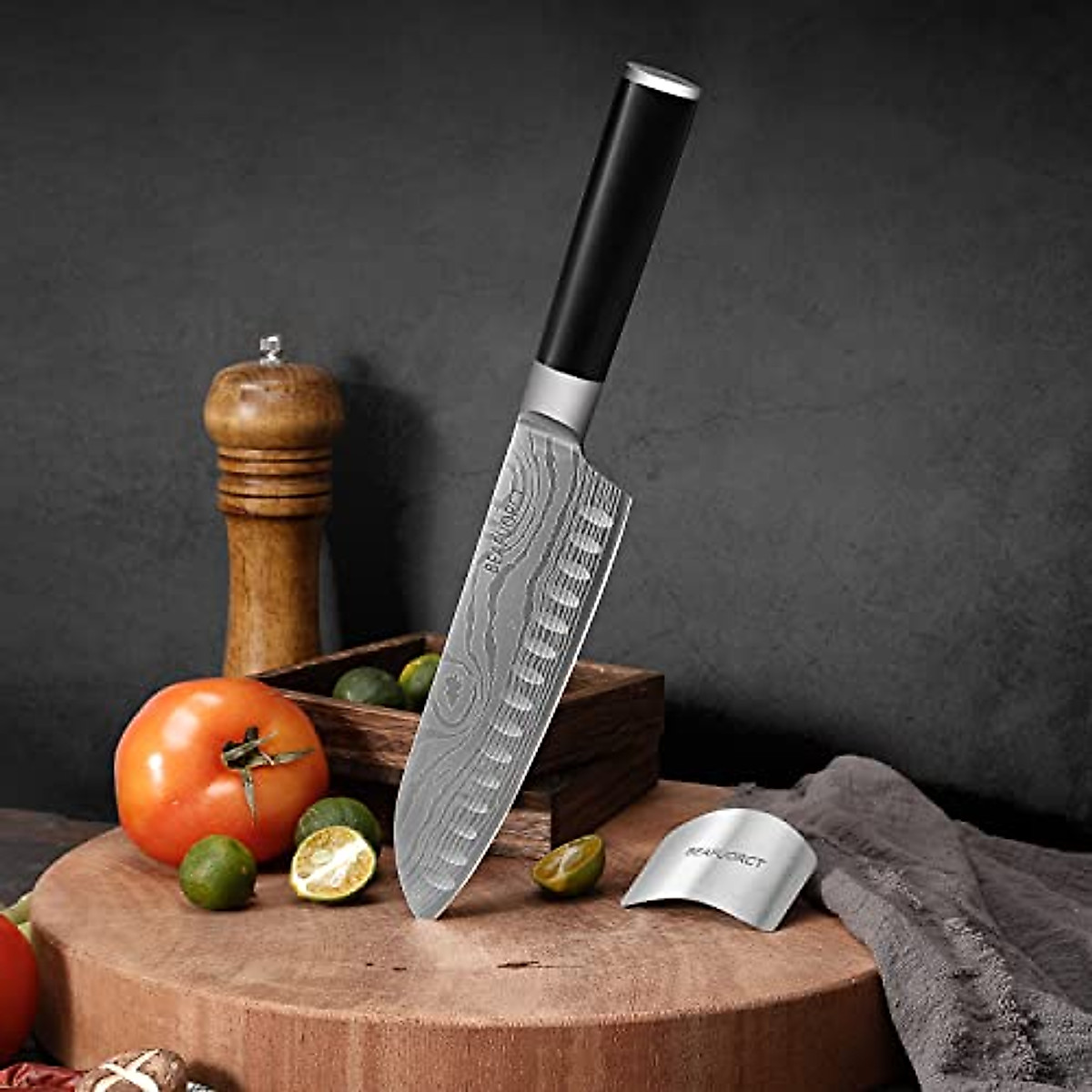 BEAFUORCT Japenses Chef Knife, 7inch Chefs Knife, Stainless Steel Kitchen Knives, High Carbon Chopping Knife, Sharp Santofu Knife with Finger Protector & Gift Box For Kitchen