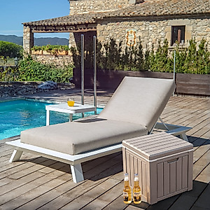 GYMAX Camping Cooler, Insulated 40 Qt Heavy Duty Ice Chest with Built-in Handles and Detachable Lid, Keeps Ice for 24H, Multifunctional Cooler for Beach, Picnic, Camping Outdoors (Brown)