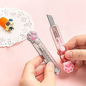 Small Utility Knife，Cute cat Paw Retractable Utility Knife，6 Utility Knifes，Send you 1 Plastic Ruler，9mm Wider Razor Sharp Blade，Perfect for Office and Home Use