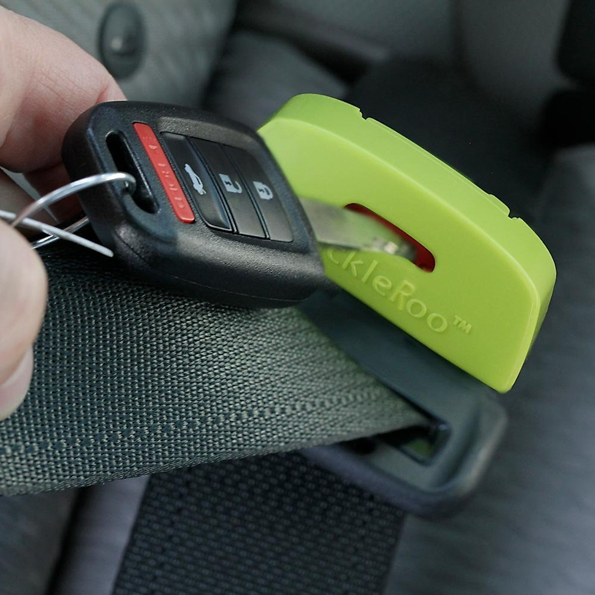 BuckleRoo™ Seatbelt Buckle Guard - Seat Belt Security for Backseat Escape Artists