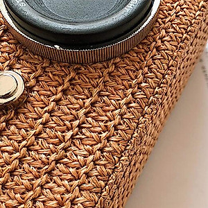 TENDYCOCO Crossbody Bag Camera Shaped Straw Woven Bag Mini Shoulder Bag for Women (Brown)