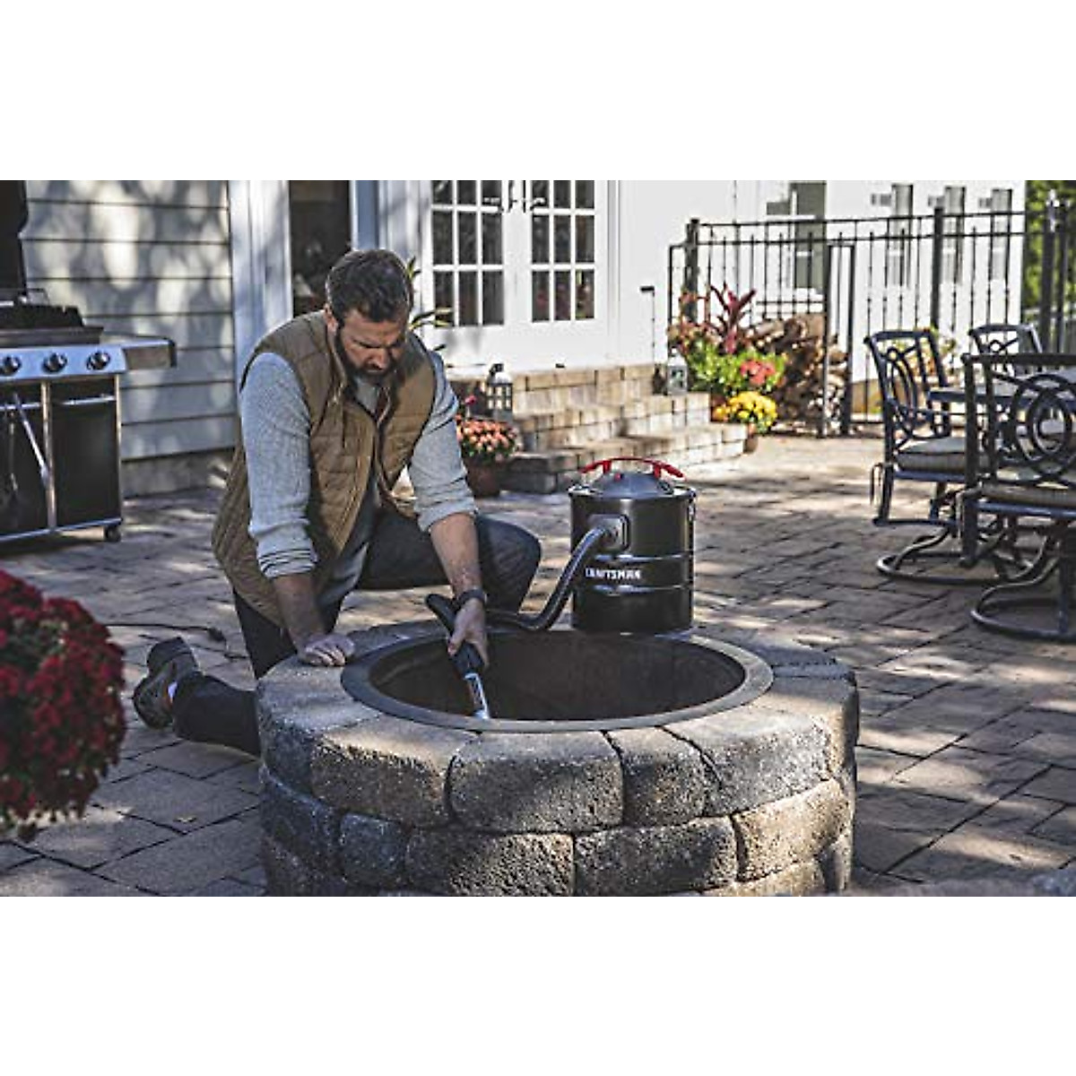 CRAFTSMAN CMXEVBE17585 5 Gallon 3.0 Peak HP Ash Vacuum with Attachments