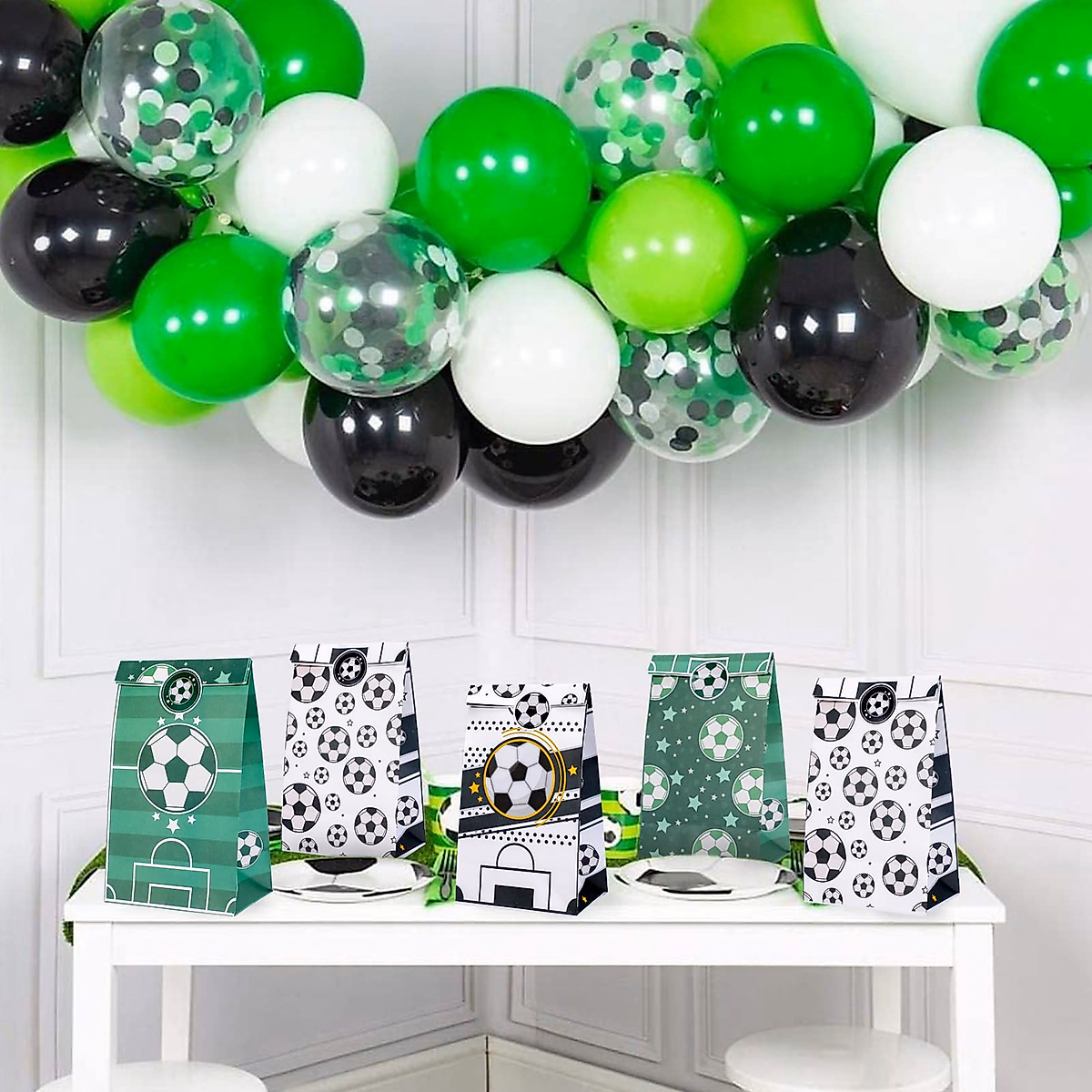 Qpout Soccer Party Bag Set of 12, Green and White Soccer Goodie Bags, Soccer Gift Bags for Team, Soccer Party Bags for Birthday Party Favors Candy Cookies Chocolates Kids Treats