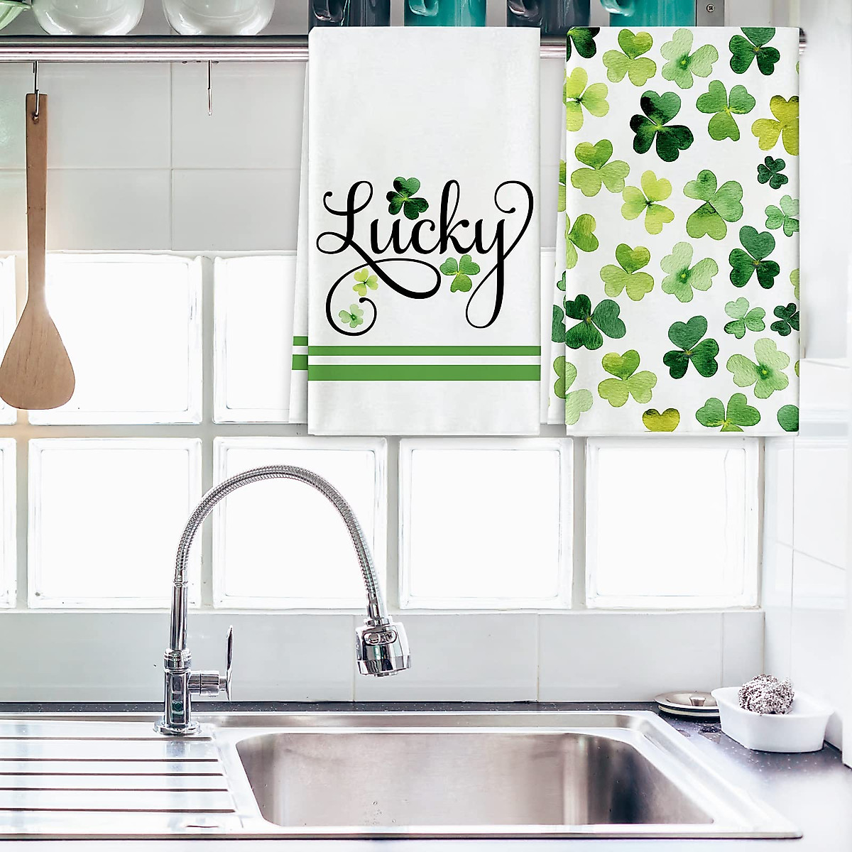 AnyDesign St. Patrick's Day Kitchen Towel 18 x 28 Inch Watercolor Lucky Shamrock Dish Towel Hand Drying Tea Towel for Cooking Baking Cleaning Wipes, Set of 2