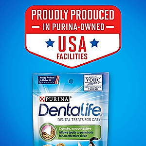 Purina DentaLife Made in USA Facilities Cat Dental Treats, Tasty Chicken Flavor - (Pack of 10) 1.8 oz. Pouches