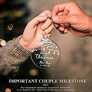 Weddding Gifts for Couple, Bridal Shower Gift 2023 Our First Christmas as Mr and Mrs Ornament, Glass First Christmas Married Ornaments, Christmas Tree Decoration, Newlywed Keepsake Gifts