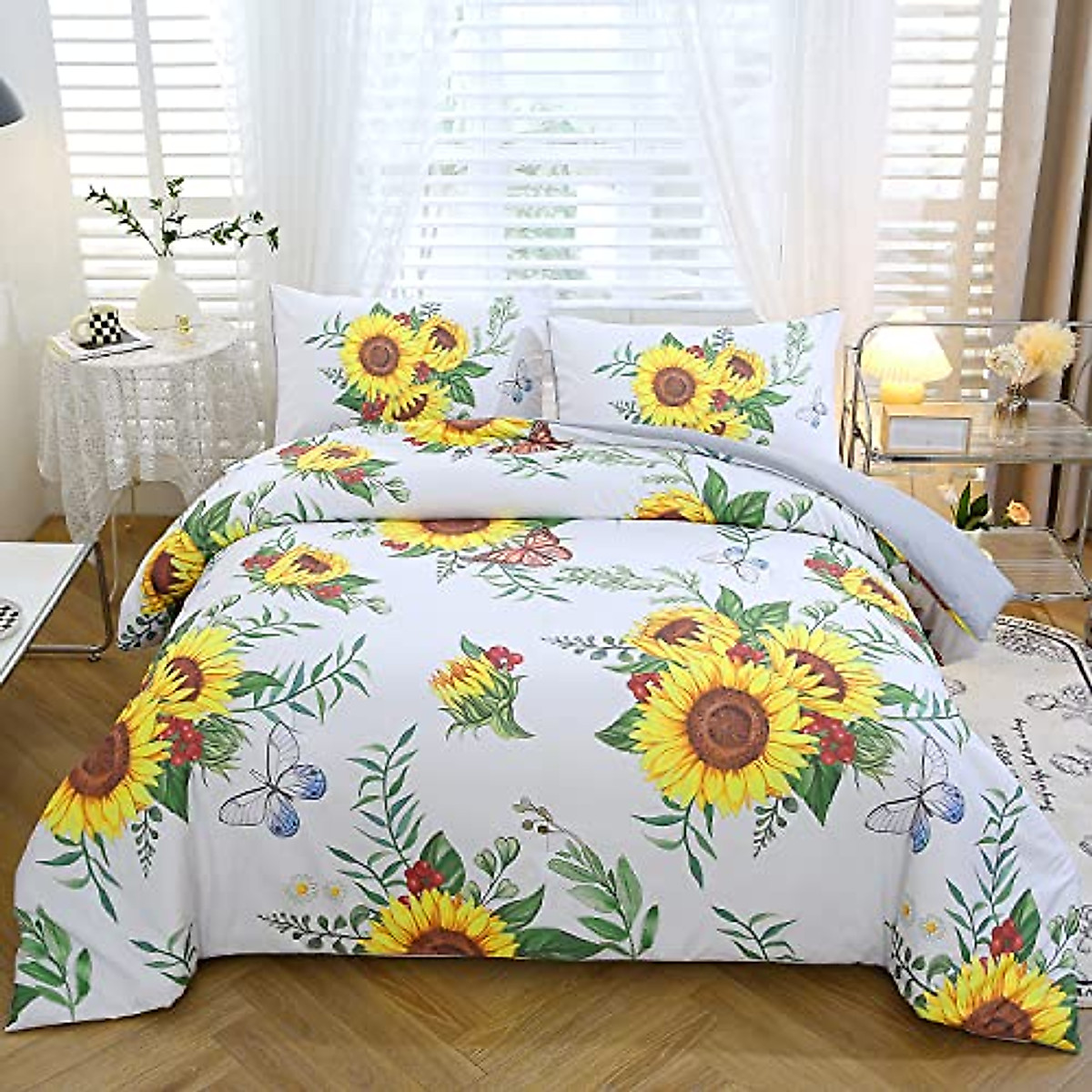 ZRNBAST 3 Pcs Sunflower Comforter Set Queen Size Butterfly Sunflower Floral on White Background, Comforter Bedding Sets Queen Size All Season Bed in A Bag with 1 Comforter 2 Pillowcases