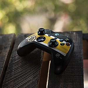 Skinit Decal Gaming Skin compatible with Xbox One Elite Controller - Officially Licensed NHL Boston Bruins Jersey Design