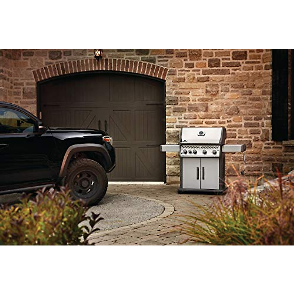 Napoleon Rogue XT 525 BBQ Grill, Stainless Steel, Propane Gas - RXT525SIBPSS-1 With Four Burners, Infrared Sear Station Side Burner, Barbecue Gas Cart, Folding Side shelves, Instant Failsafe Ignition