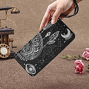 InterestPrint Women's Moon Dreamcatcher with Flower Crystals Stars Arrows and Feathers Purse Clutch Bag Wristlet Wallet with Strap