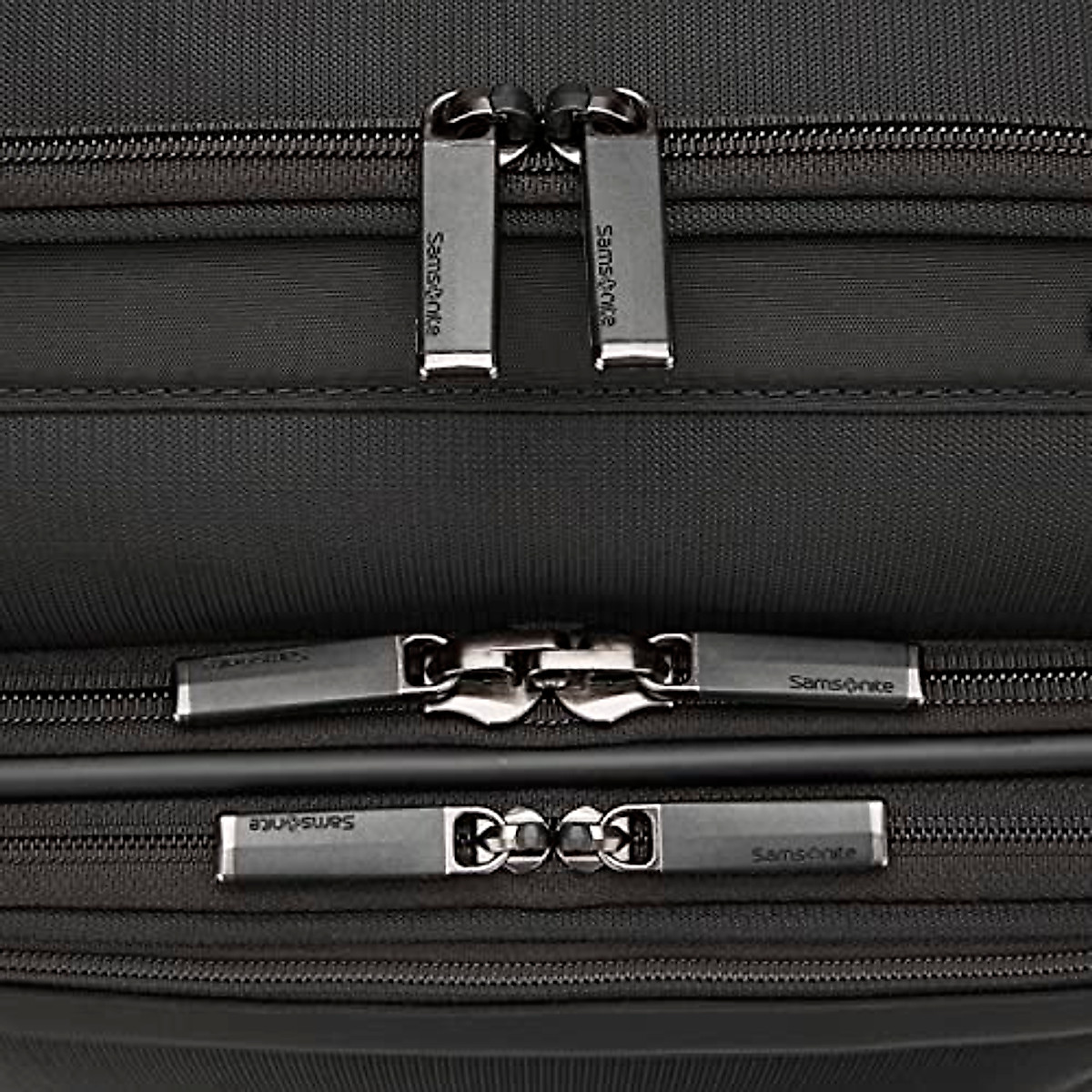 Samsonite Lineate DLX Softside Expandable Luggage with Spinner Wheels, Black, Large Checked