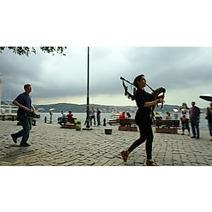 Yo-Yo Ma & The Silk Road Ensemble - The Music of Strangers (OmU)