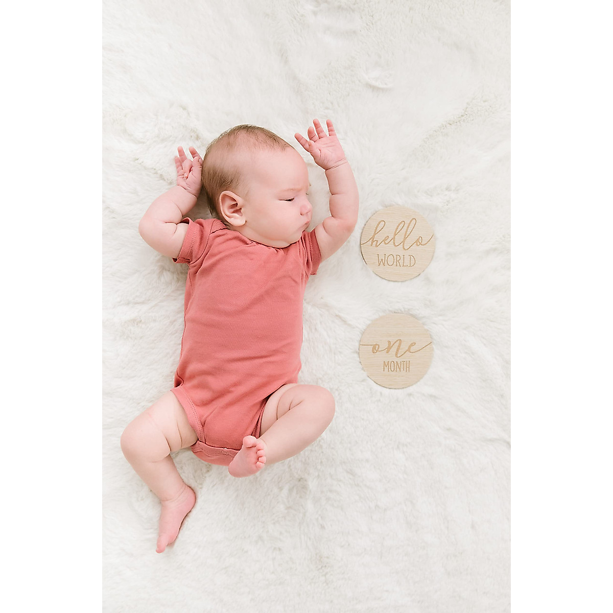 Pearhead Acrylic Monthly Milestone Photo Cards, Gender-Neutral Baby’s First Year Photo Prop Discs, Pregnancy Journey Milestone Markers, Sage Green