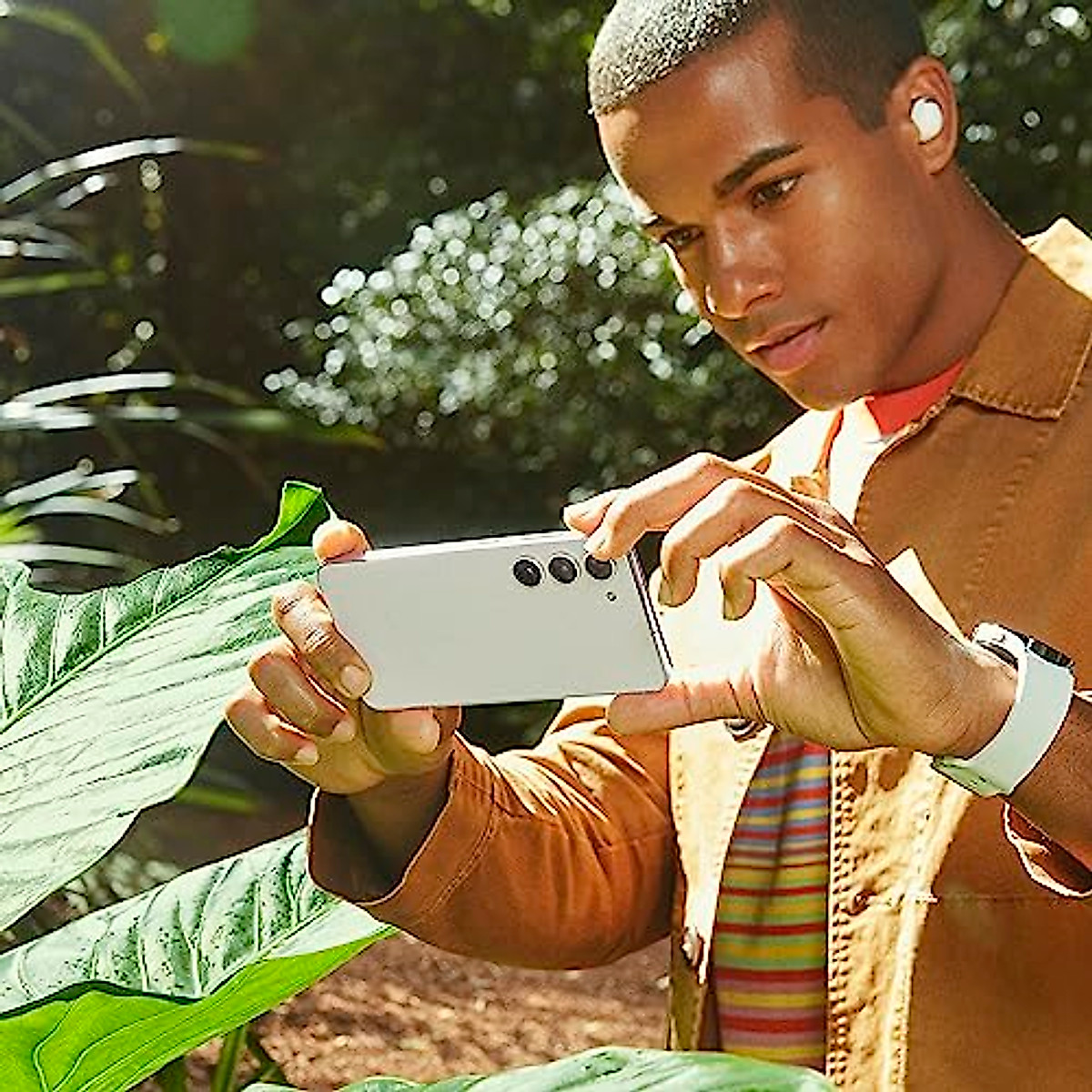 SAMSUNG Galaxy S23 5G SM-S911B/DS 256GB 8GB RAM, 50 MP Camera, Factory Unlocked – Lavender