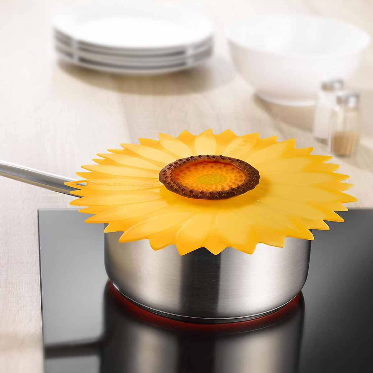 Charles Viancin - Sunflower Silicone Lid for Food Storage and Cooking - 6''/15cm - Airtight Seal on Any Smooth Rim Surface - BPA-Free - Oven, Microwave, Freezer, Stovetop and Dishwasher Safe