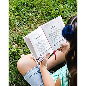 Jesus Calling: 365 Devotions for Kids (Girls Edition)