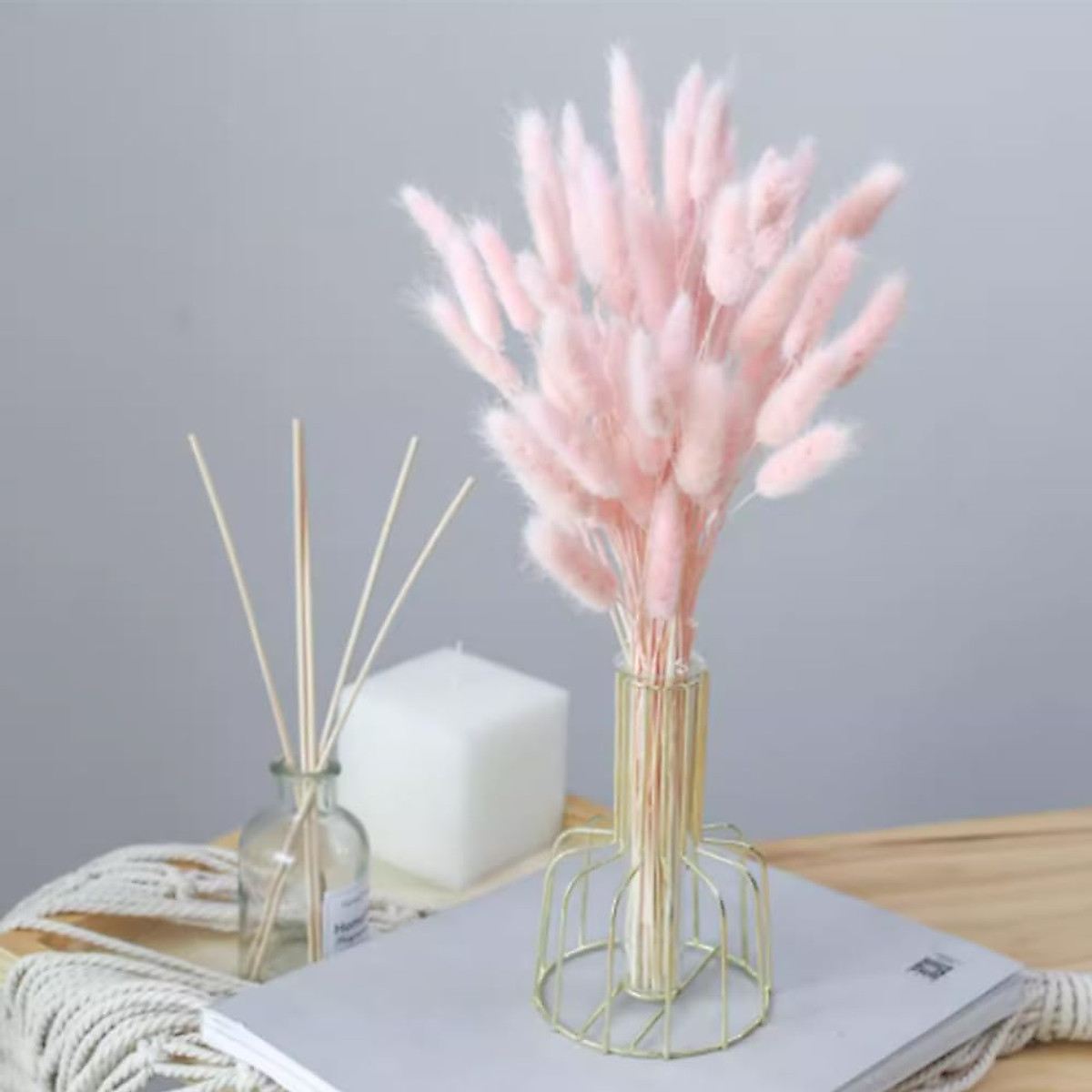 60PCS Rabbit Tail Grass Dried Flowers Dried Natural Floral Arrangement Bunch Decoration Dried Grass,Eternal Flower Dried Grass for Home,Wedding,Party,Flower Bouquet,Photo Props Decor (Light Pink)