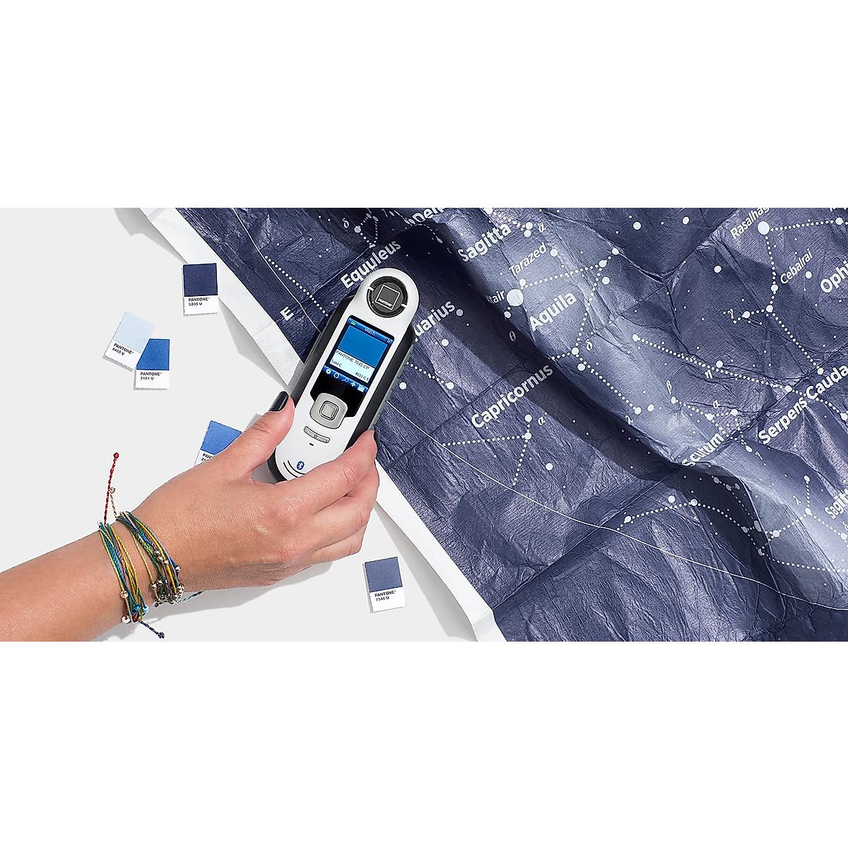 Pantone CAPSURE with Bluetooth | Portable Color Scanning & Matching Tool | RM200+BPT01