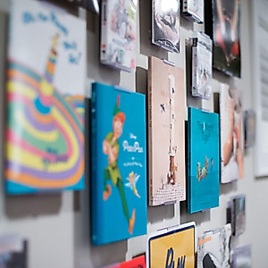 CollectorMount Comic Mount 5 Pack, Comic Book Shelf Stand or Wall Mount Display, Invisible and Adjustable