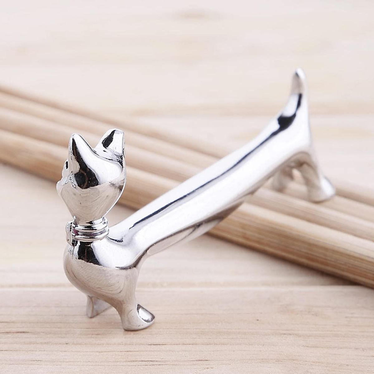 IUAQDP 6 Pieces Cat Chopsticks Holders, Metal Bow Tie Cat Chopstick Rest Racks, Silver Chopstick Pillow Stands for Spoon Fork Knife Tableware Brush Home Restaurant Craft Table Decoration