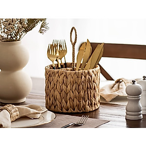 StorageWorks Wicker Flatware Organizer, Hand Woven Water Hyacinth Cutlery Holder for Countertop with Handle, 1 Pack