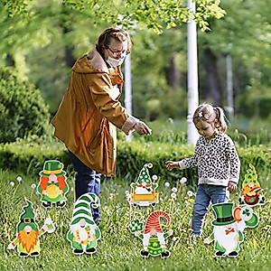 St Patrick's Day Decorations Yard Signs Leprechaun Gnomes Irish Shamrock Saint Patty's Lawn Garden Outdoor Yard Decor with Stakes