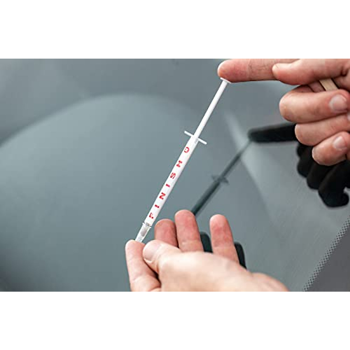 Quixx QGSR1 Glass Scratch Remover, Also for Vehicle Detailing Window Dimond Polish, 30 to 40 Applications, All Inclusive Kit Set, Step 1 Remove Step 2 Polish