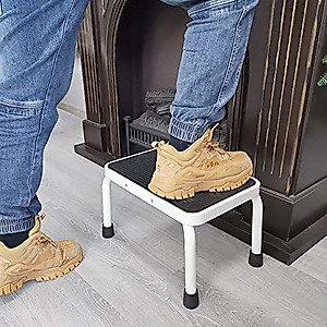 Aeranto 9.5" Medical Foot Step Stool for Elderly,Lightweight Metal Bed Foot Stool