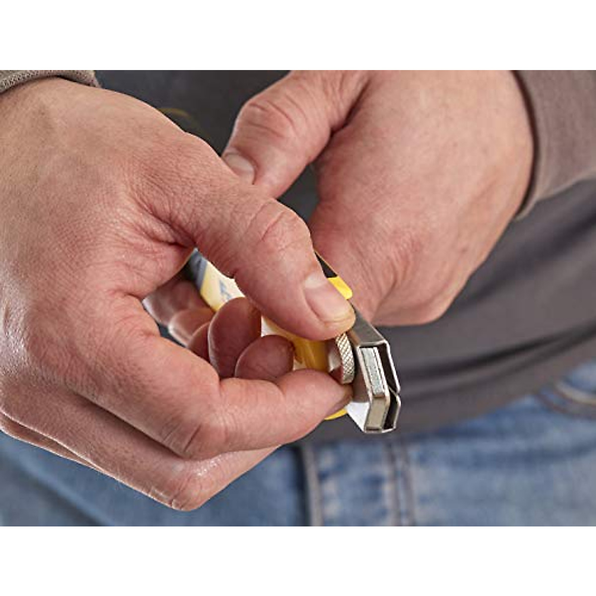 Stanley 0-10-481 Snap Off knife with magazine, Silver/Yellow