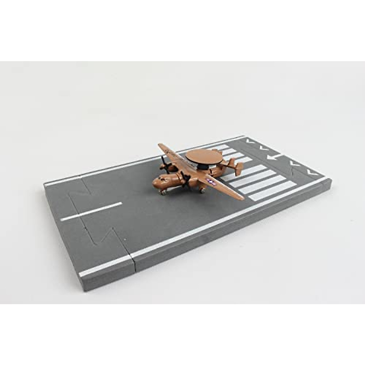 Daron Worldwide Trading Runway24 E2C Hawkeye Vehicle