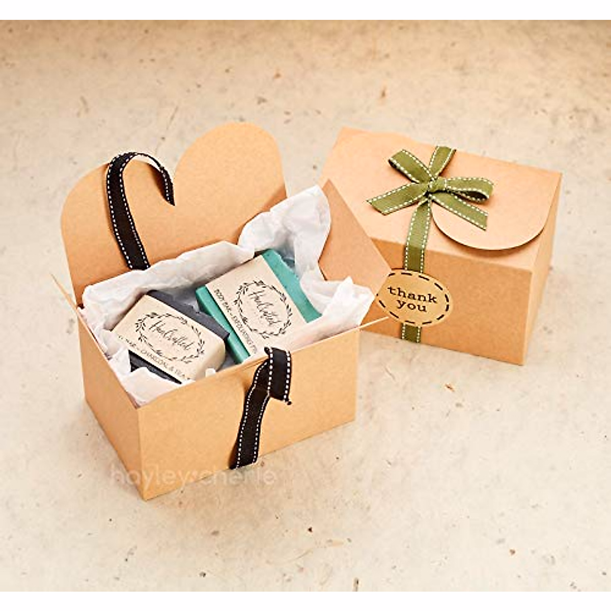 Hayley Cherie - Brown Kraft Gift Treat Boxes with Ribbons & Thank You Stickers (20 Pack) - 6.5 x 4 x 4 inches - Thick 400gsm Cardboard - For Goodies, Candy, Parties, Christmas, Birthdays, Weddings