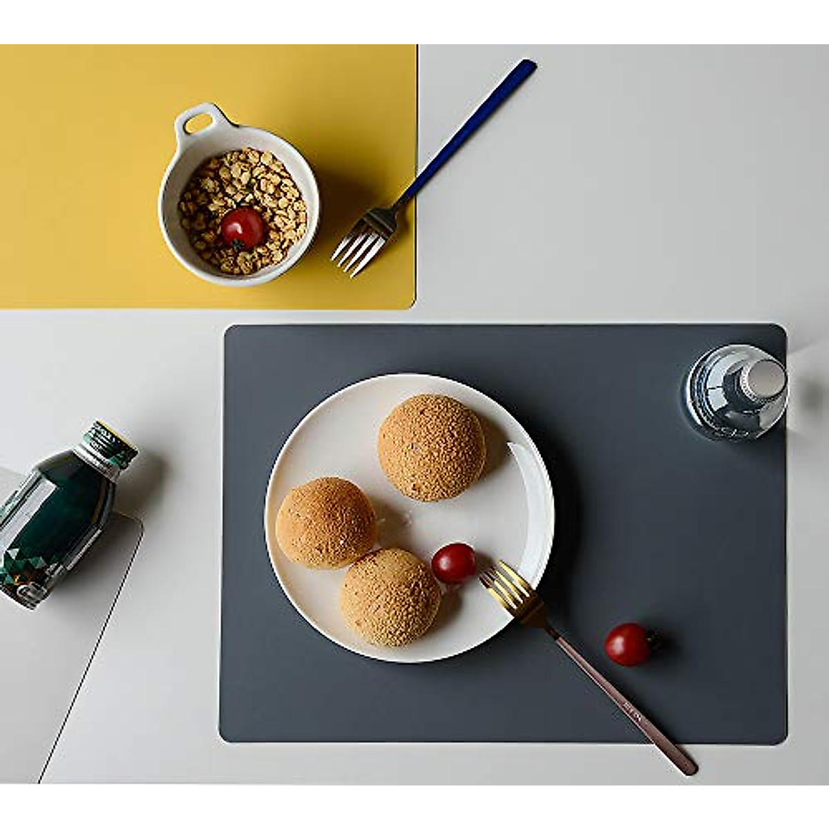 Whalesee Silicone Placemats Set of 4-Food Grade Waterproof, Stain-Proof, Anti-Slip, Heat-Resistant Thickening, Countertop Protector, Kitchen Countermat, Washable Children's Placemat (Dark Gray)