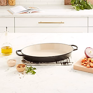 Le Creuset Enamel Cast Iron Signature Oval Baker, 3 quart, Black