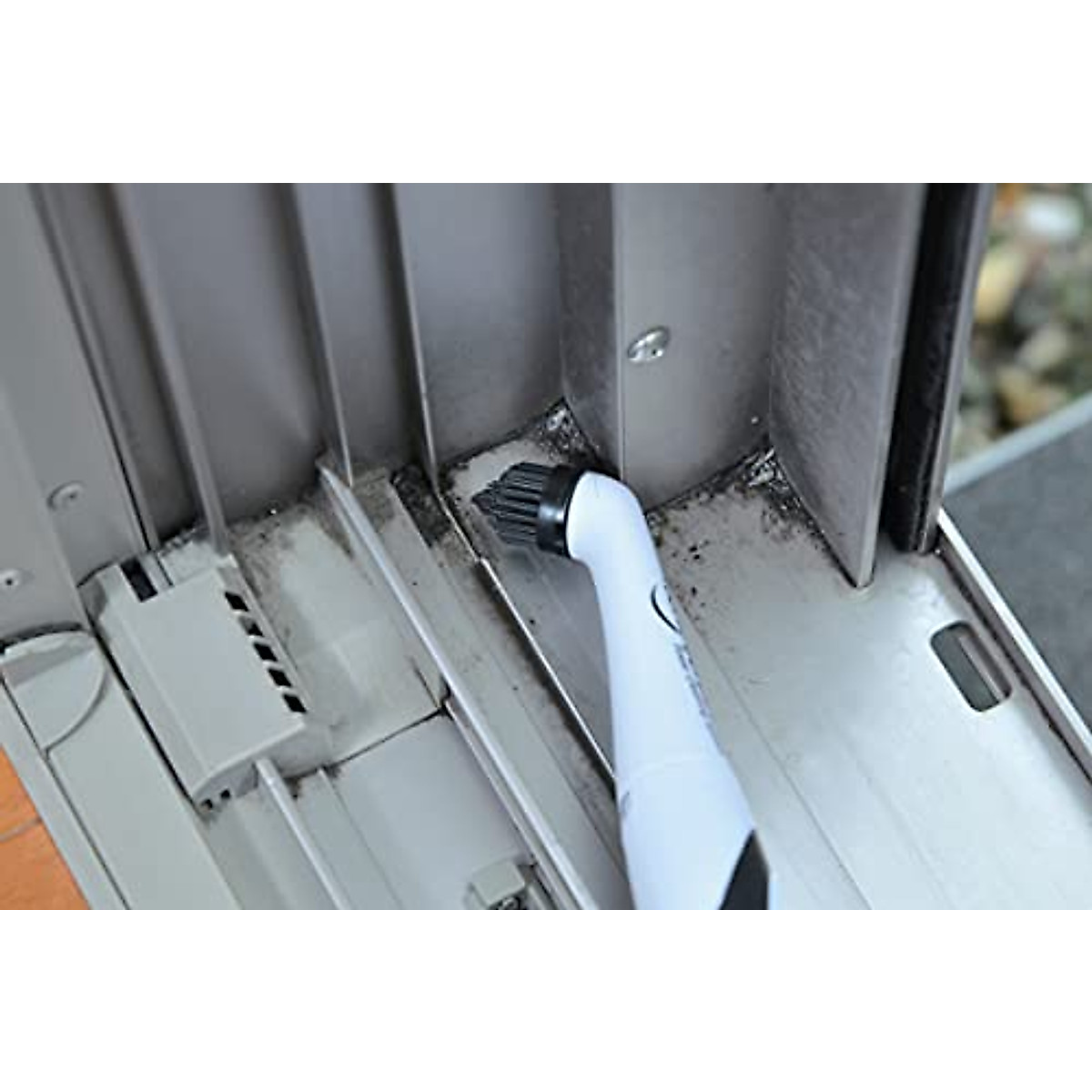 Japan International Commerce Electric Cleaning Brush, Super Sonic Scrubber Body Set