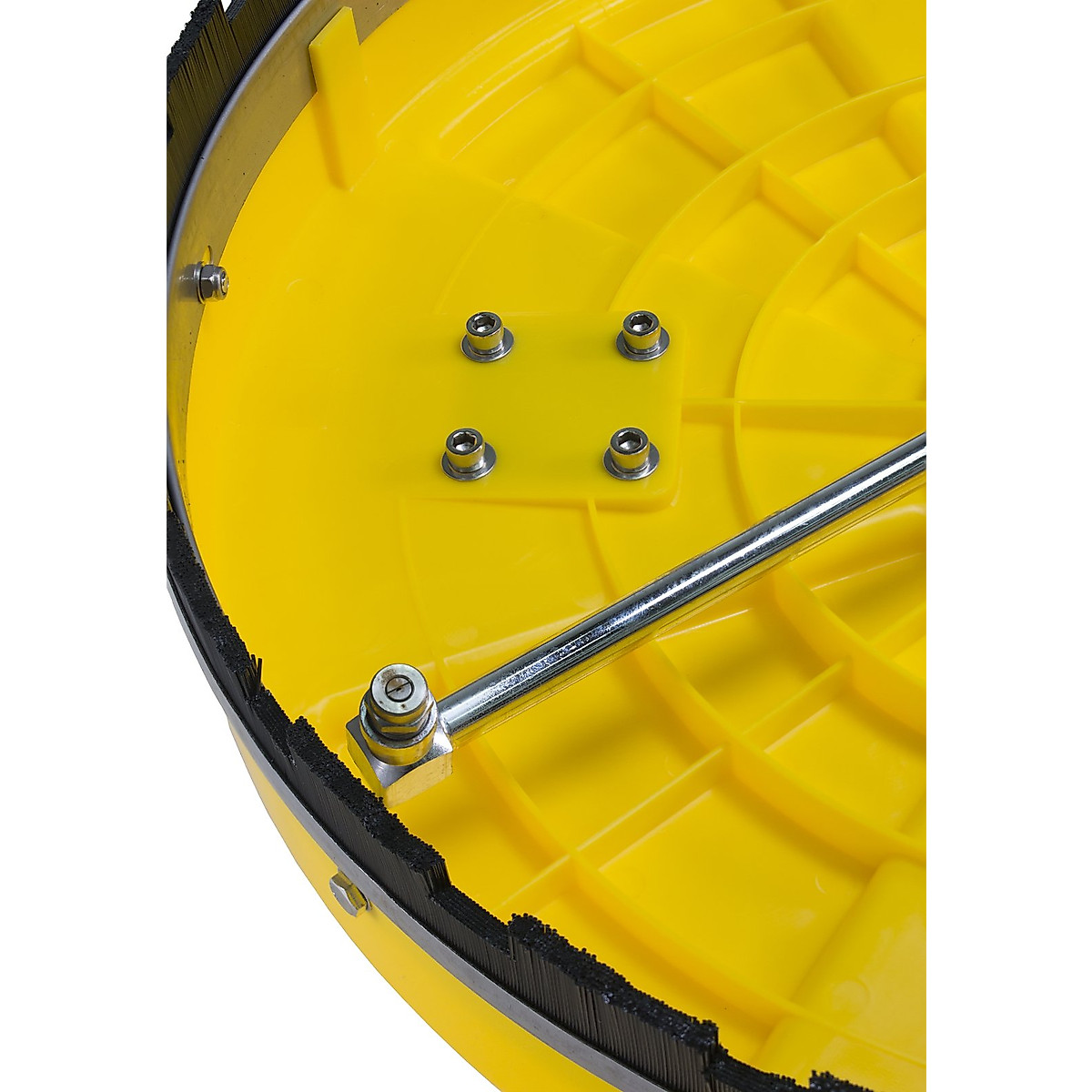 B E Pressure 85.403.011 Whirl-A-Way with Casters, 4000 psi, 180 Degree F Temperature, 8.0 GPM, 20", Yellow