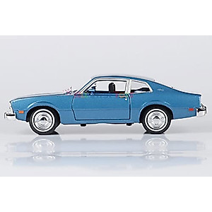1974 for Ford Maverick 1:24 Scale Diecast Replica Model by Motormax Forgotten Classics Series 79042 (Blue)