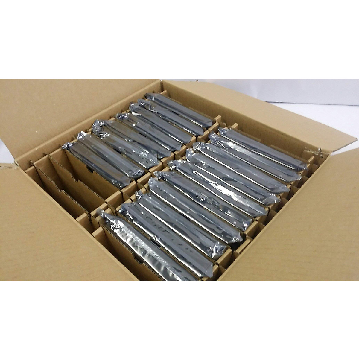 Hitachi 0F10939 2TB 7200RPM SATA 3Gb/s 3.5" 32MB Buffer Hard Disk Drive (Renewed)