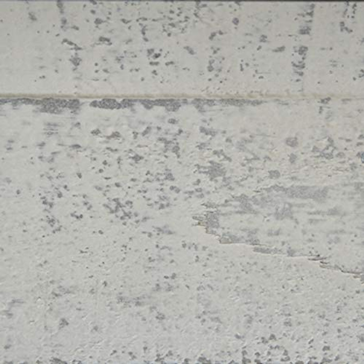 Signature Design by Ashley Havalance Farmhouse Lift Top Coffee Table with Fixed Shelf and 2 Hidden Storage Trays, Gray & White with Weathered Finish