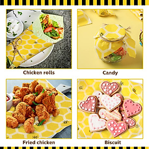 150 Pieces Wax Paper Sheets for Food Sandwich Wrap Paper Waterproof Wrapping Oilproof Picnic Food Basket Liners with Honeycomb Pattern for Home Kitchen Baking Food Basket