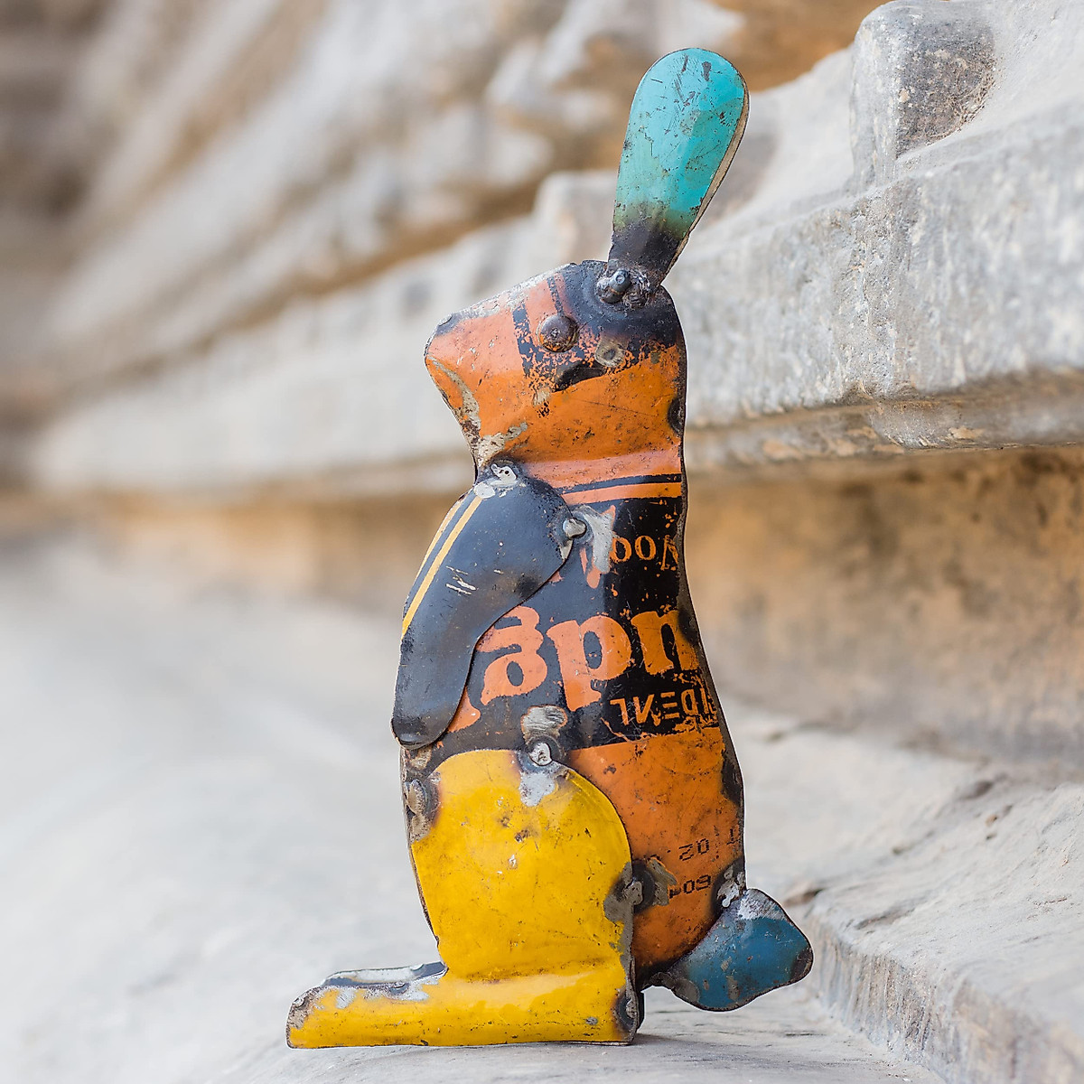 De Kulture Handcrafted Recycled Iron Bunny Decorative Collectible Figurine Showpiece Beautify Home Office Easter Décor| Ideal for Garden Balcony Terrace Decoration, 5x1.5x9 (LWH) Inches