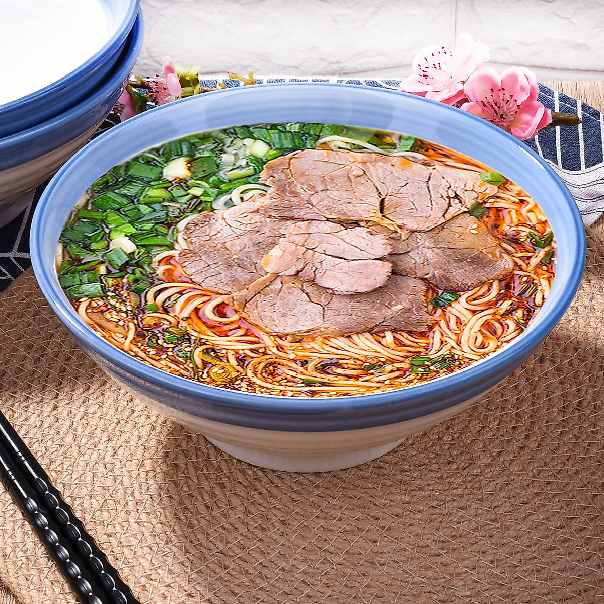 Swlthwen Japanese Vintage Style Ceramic Noodle Ramen Bowls Set of 4, 30.5 OZ Porcelain Noodle Soup Bowls