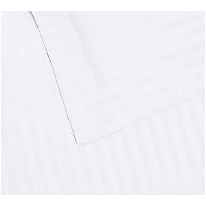 Amazon Basics Microfiber 3 Piece Duvet Cover Set, Full/Queen, Bright White, Striped