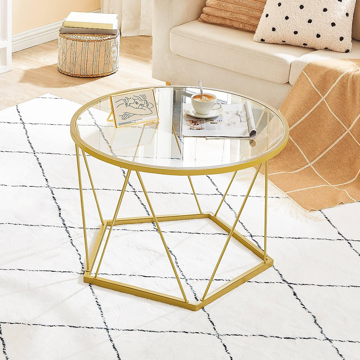 HOOBRO Coffee Table, Gold Glass Coffee Table for Living Room, 27.6" Round Coffee Table, 1 Layer Center Table, Metal Frame, Hexagonal Design, for Small Space, Reception Room, Apartment, Golden GD70KF01