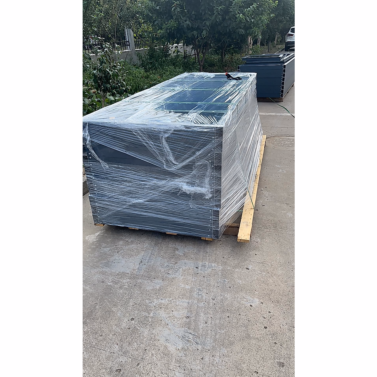 Double Story Fully Equipped Bathroom 2 bedrooms prefab Expandable Container House Luxury Tiny Homes to Live in for Adults Mini Mobile Modular Guest Homes kit with Stair Terrace guardrail